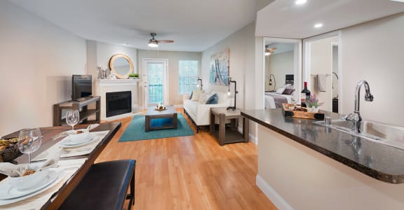 Rolling Brook Village | Best Apartments in Woodbridge VA